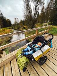 Foto: V reálu podpora, na sítích hejty. Maminka ušla stovky kilometrů ...